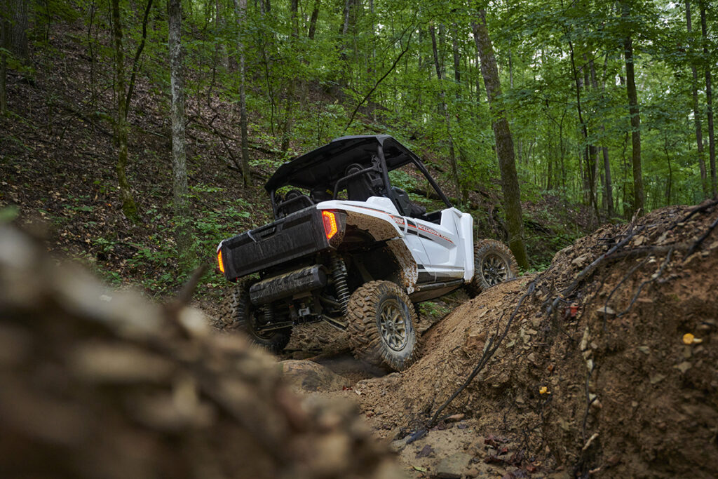 2021 RMAX2 1000 Features & Specifications - UTV Off-Road Magazine